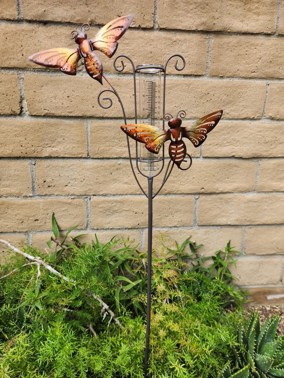 Metal Bumble Bees Garden Stake, Rain Gauge Outdoor Yard Stake Garden ...