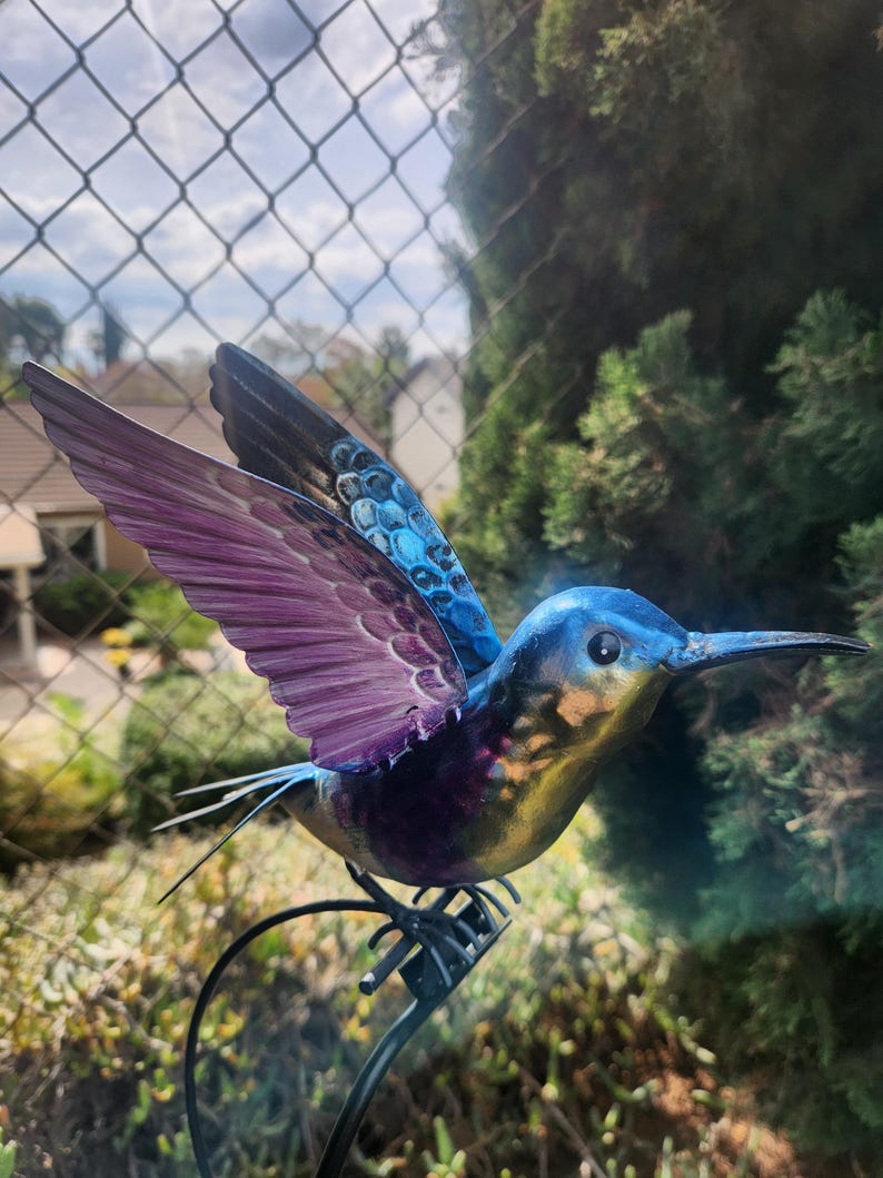 Rocking Garden Stake Backyard Decor Humming Bird Butterfly Farm Animal ...