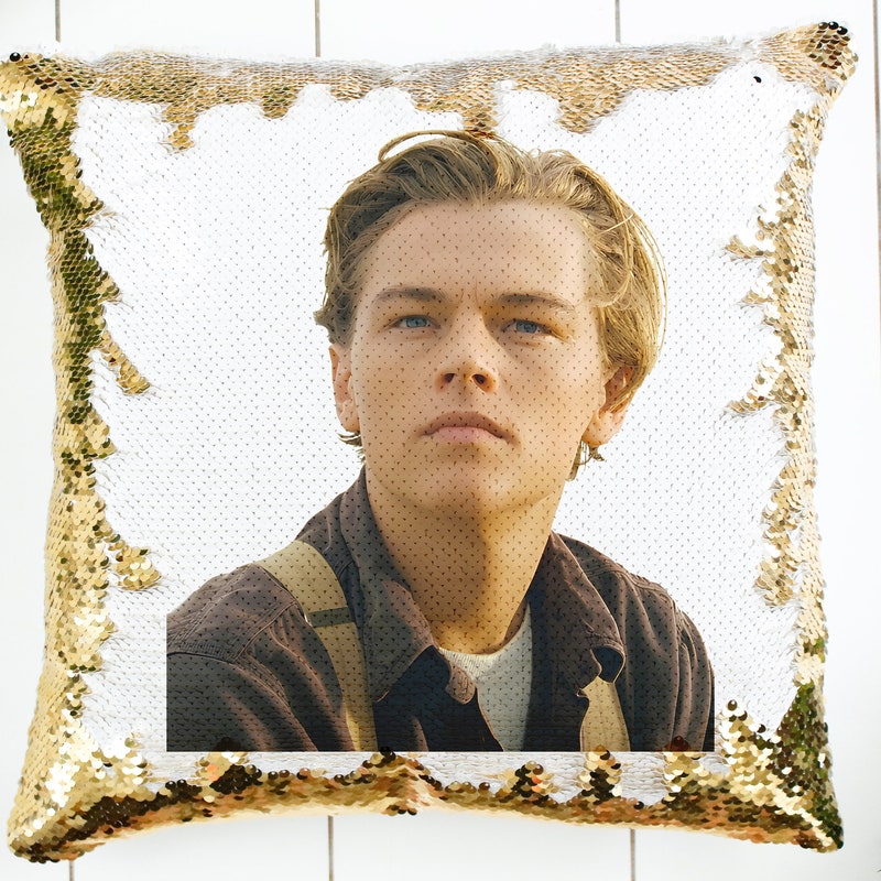 Leonardo Dicaprio Gift - 60+ Gift Ideas for 2024