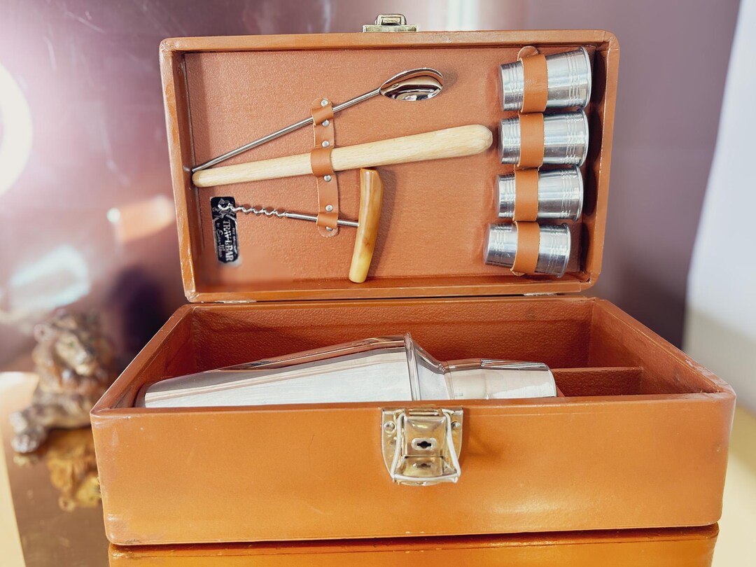 Restored Vintage 1960’s “trav-l-bar” by Ever Wear - Etsy