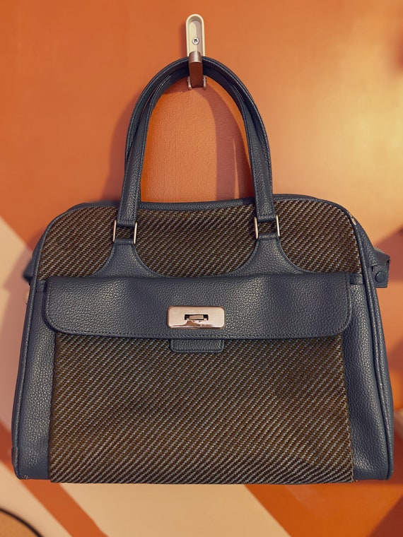 Vintage 1960 Blue and Grey Saturn Samsonite Travel Bag - Gem