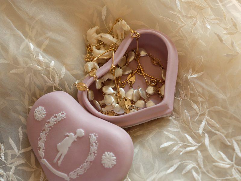 Vintage Pink Wedgwood Jasperware Heart Shaped Box With Lid/trinket Box ...