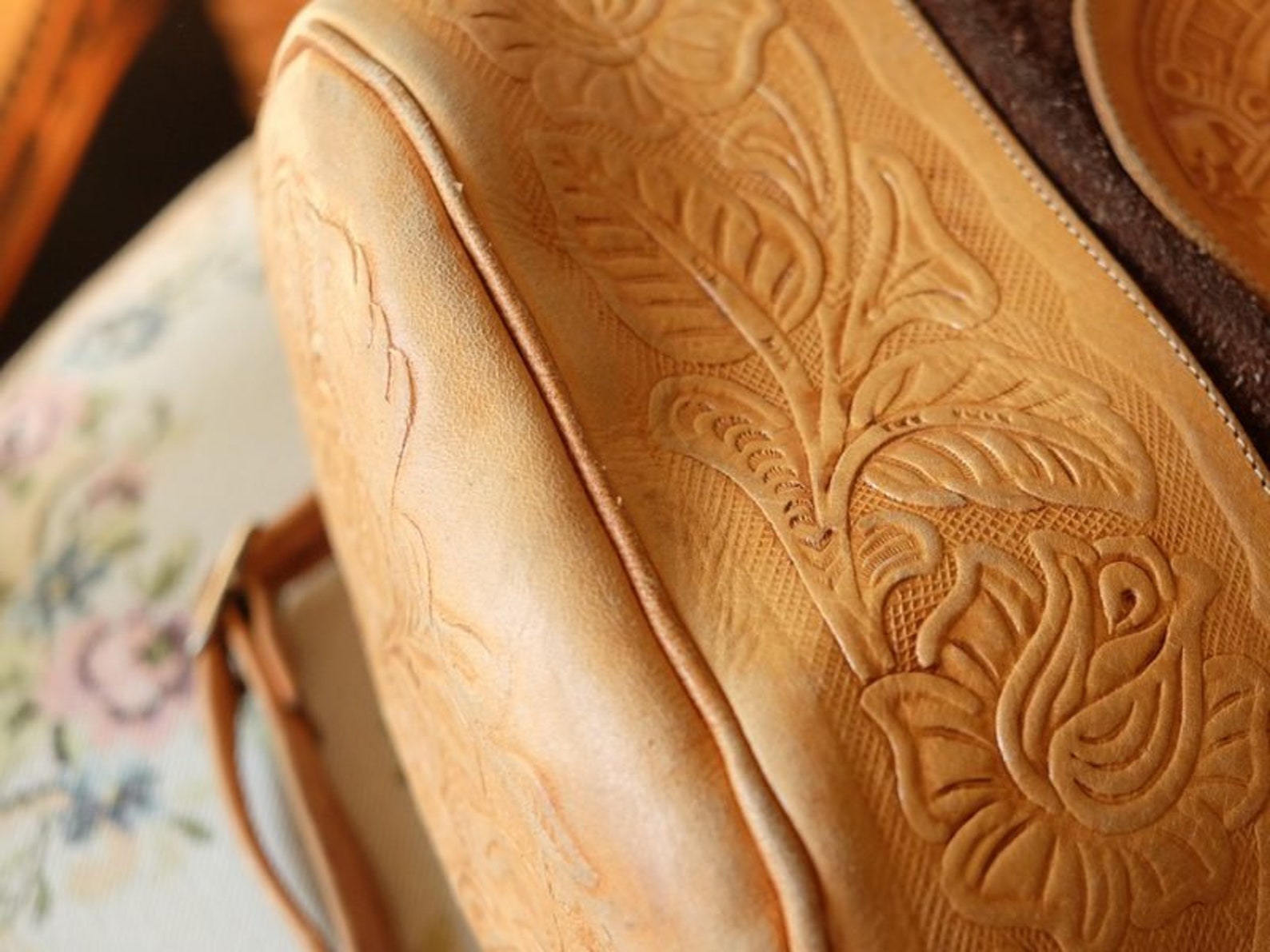 Antique/collectible/vintage 1980S Floral Leather Carved Embossed Bag ...