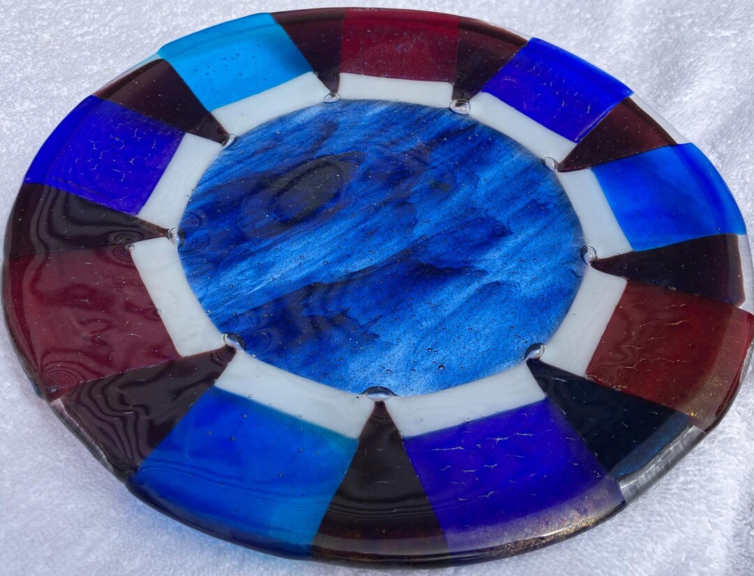 Art Glass. Hand Made Bullseye Glass Fused Dish - Etsy