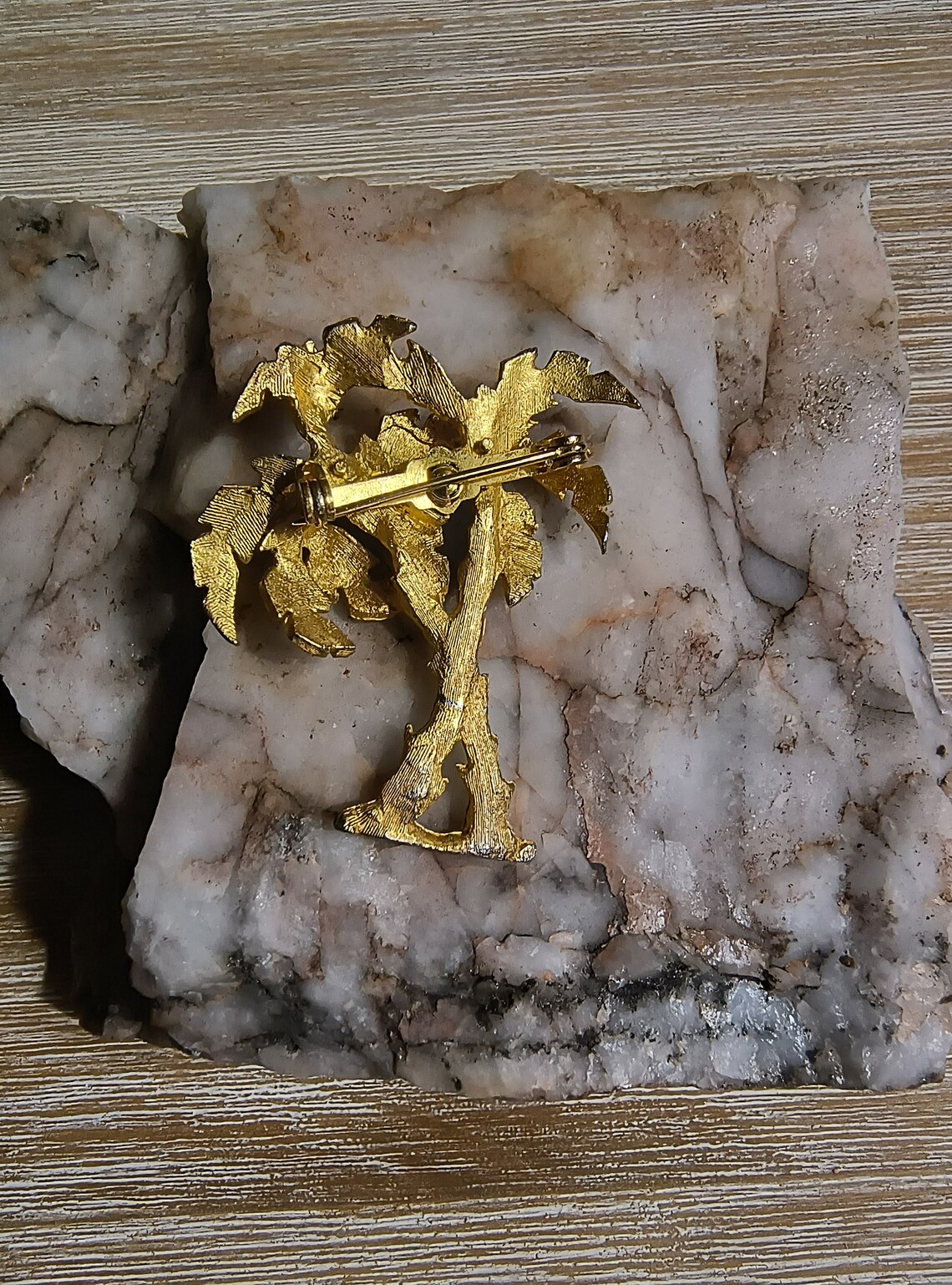 Vintage Chunky Golden Palm Trees Brooch - Etsy