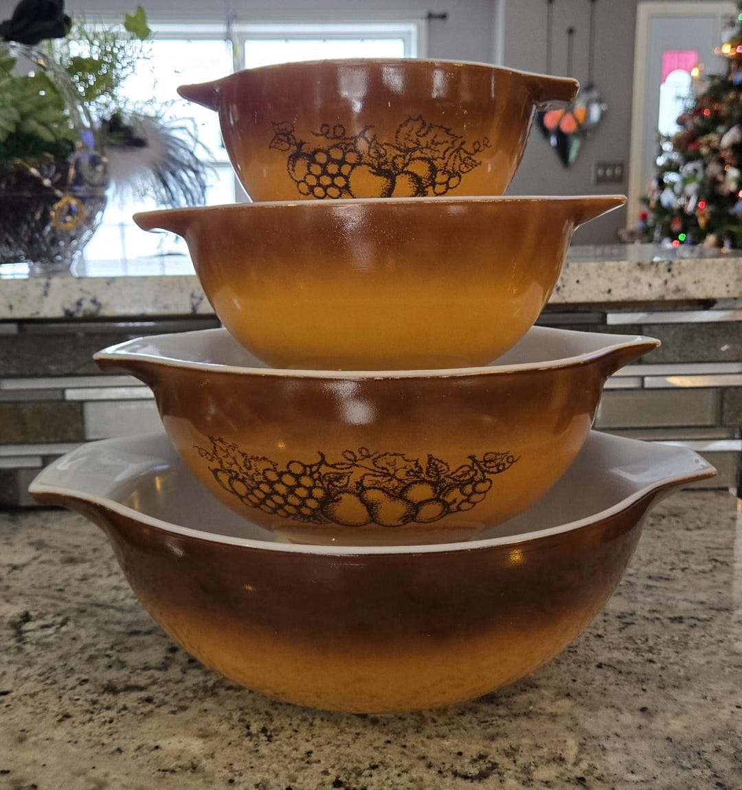Pyrex Brown Old Orchard Cinderella Bowls Vintage Fruit Pear Grapes ...