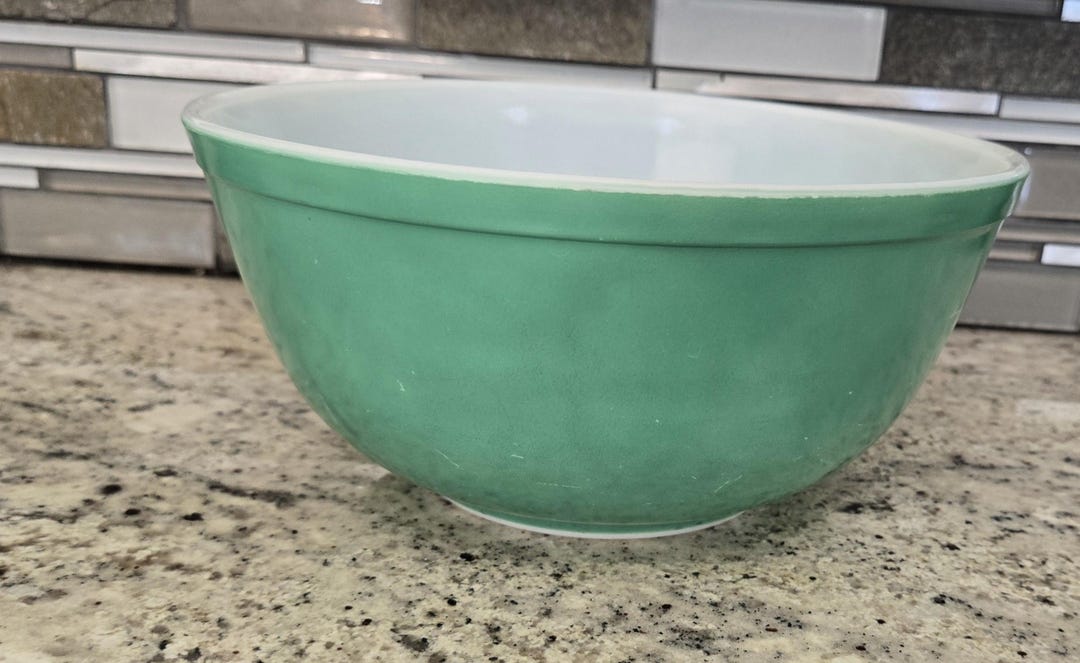 Green Primary Pyrex Bowl 403 - Etsy
