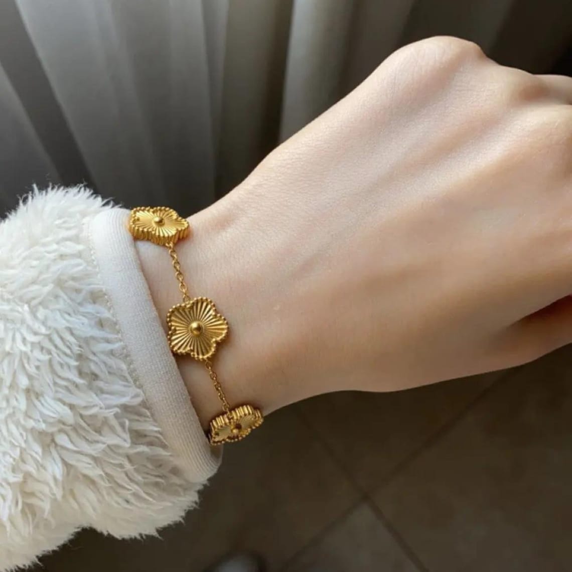 18k Gold Clover Flower Bracelet Four Leaf Charm Bracelet, Dainty ...