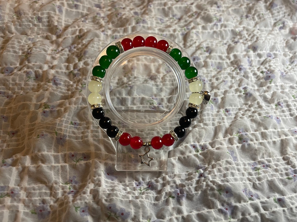 Teen Titans Starfire and Robin Themed Bracelets, DC Comics Matching ...