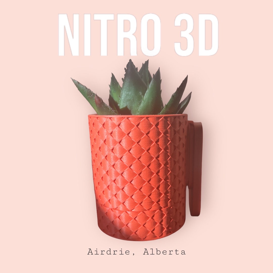 Wall Mounted Quilted Planter - Twist Bottom - Drainage - Renter ...