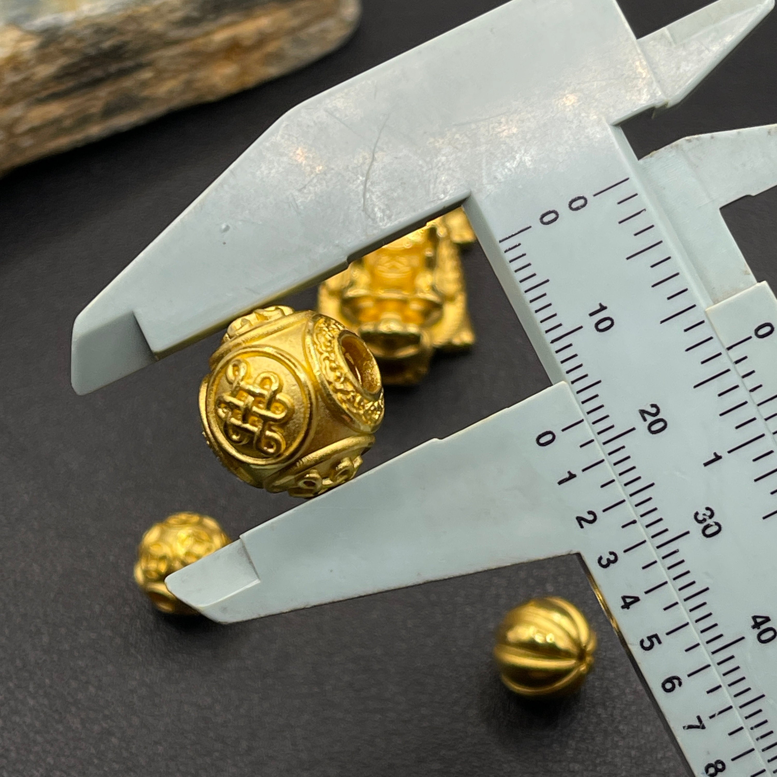 Wealth Magnet: 24K 9999 Gold Pixiu With Abacus in Golden Money Balls ...