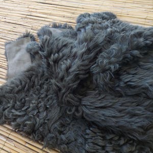 Genuine Khaki Green Tigrado Curly Sheepskin Collar Fur, Clothing and ...