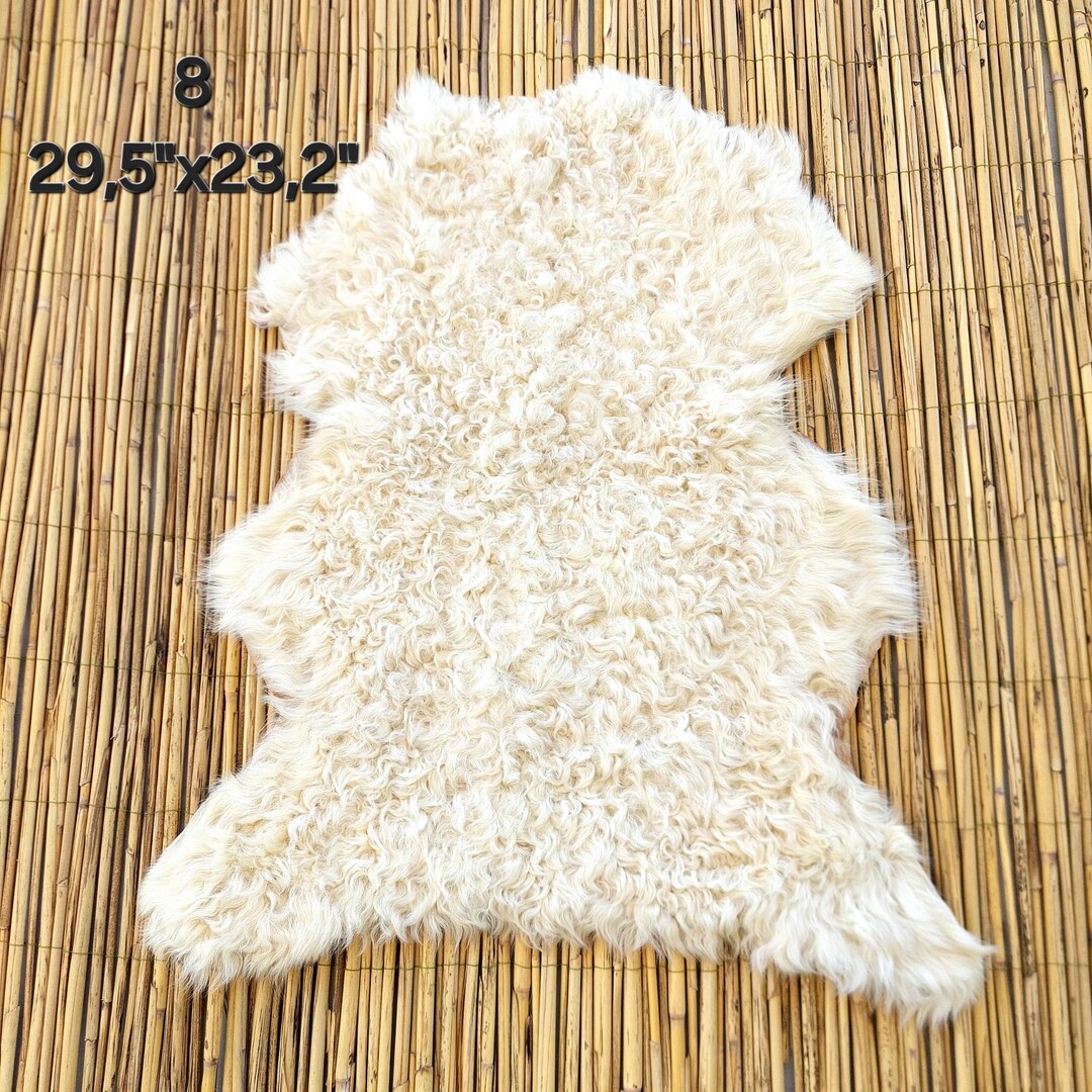 Genuine Creamy White Curly Sheepskin Throw Rug, Collar Fur Sheepskin ...