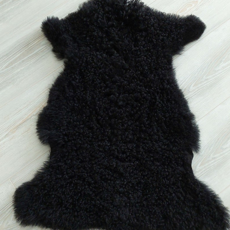 Genuine Black Tigrado Curly Sheepskin Throw Rug, Collar Fur Sheepskin ...