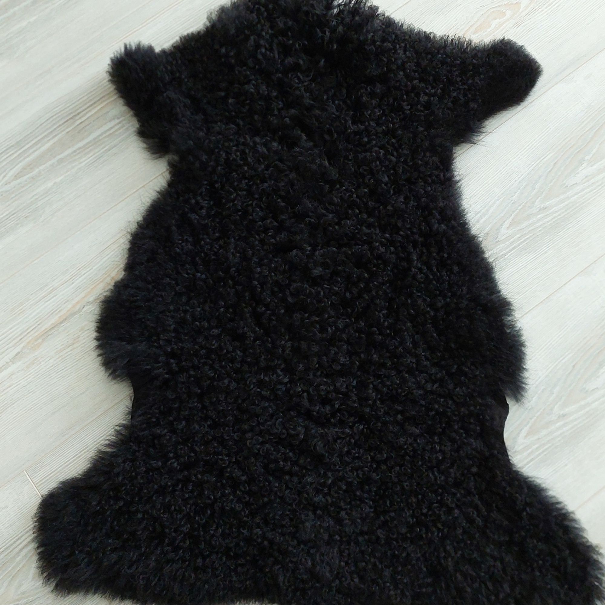 Genuine Black Tigrado Curly Sheepskin Throw Rug, Collar Fur Sheepskin ...