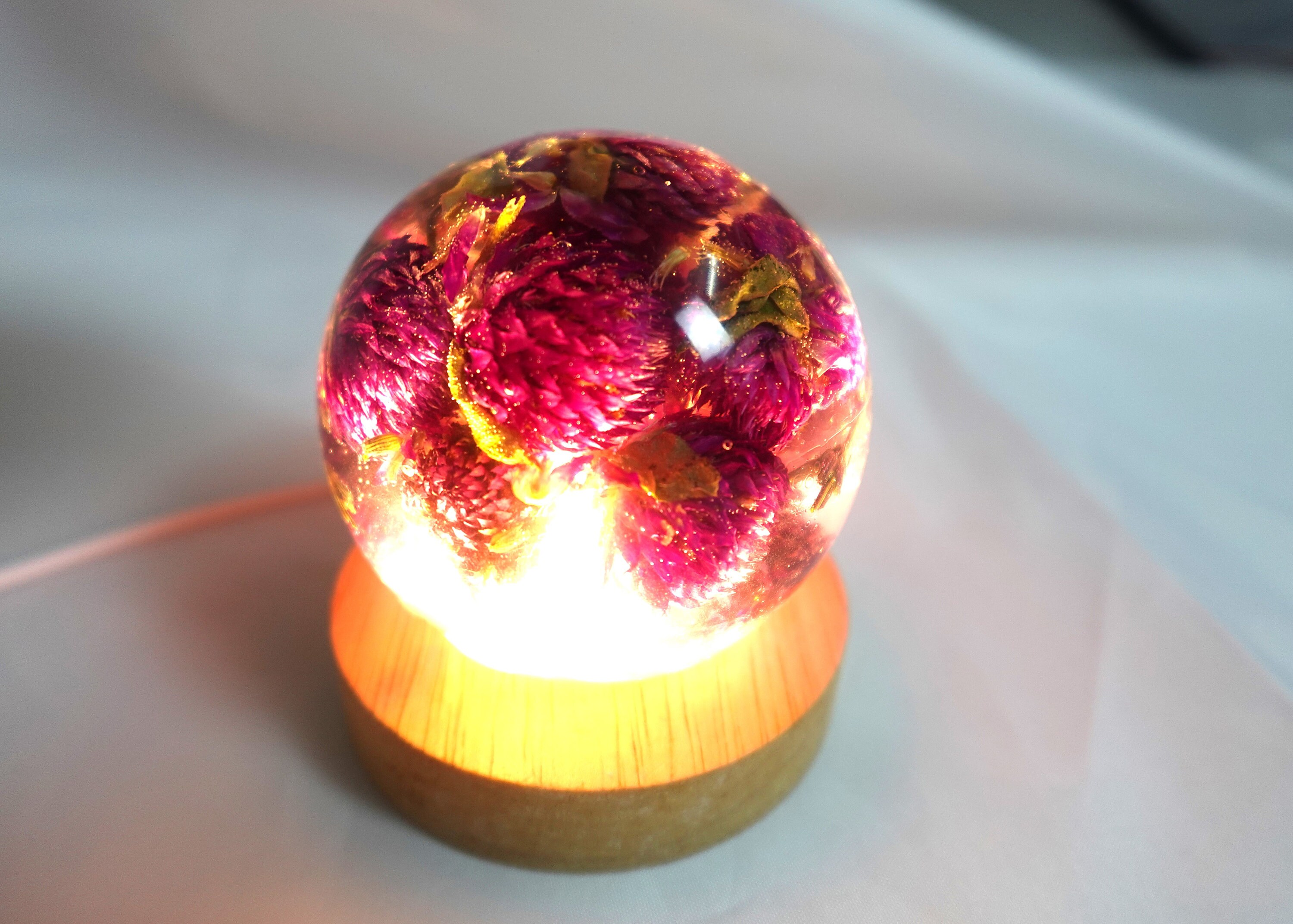 Custom Real Flower Night Light, Paperweight, Flower Lamp, Resin Night ...