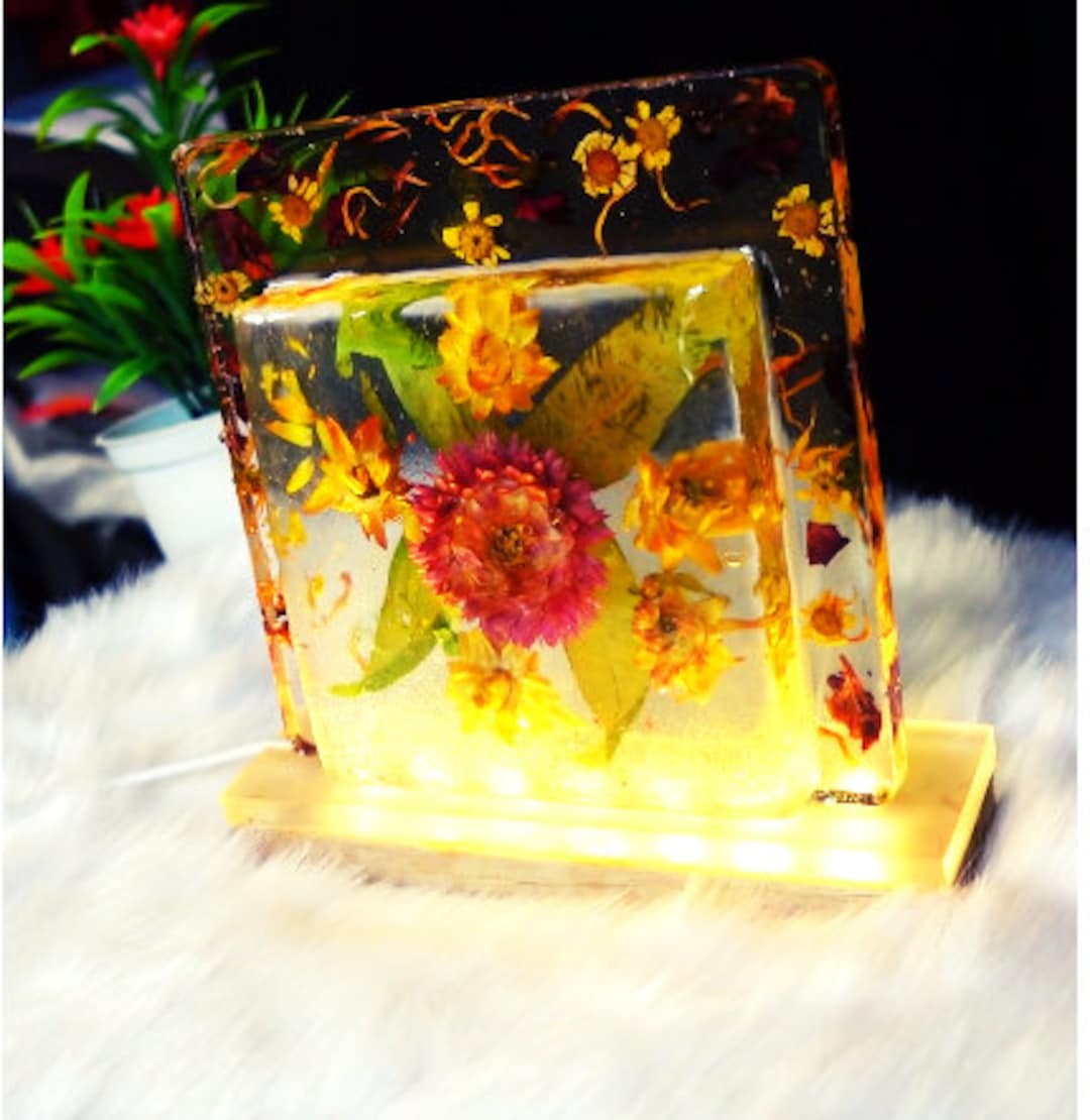 Real Flowers Garden Resin Lamp/ Nature Flowers Night Light/ Fairy ...
