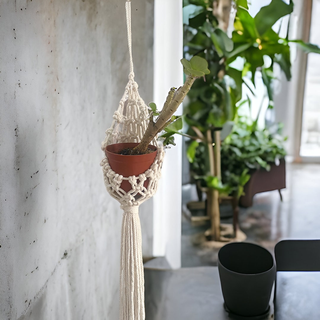 White Macrame Hanger Planter, White Macrame With Tassel, White Knitted ...