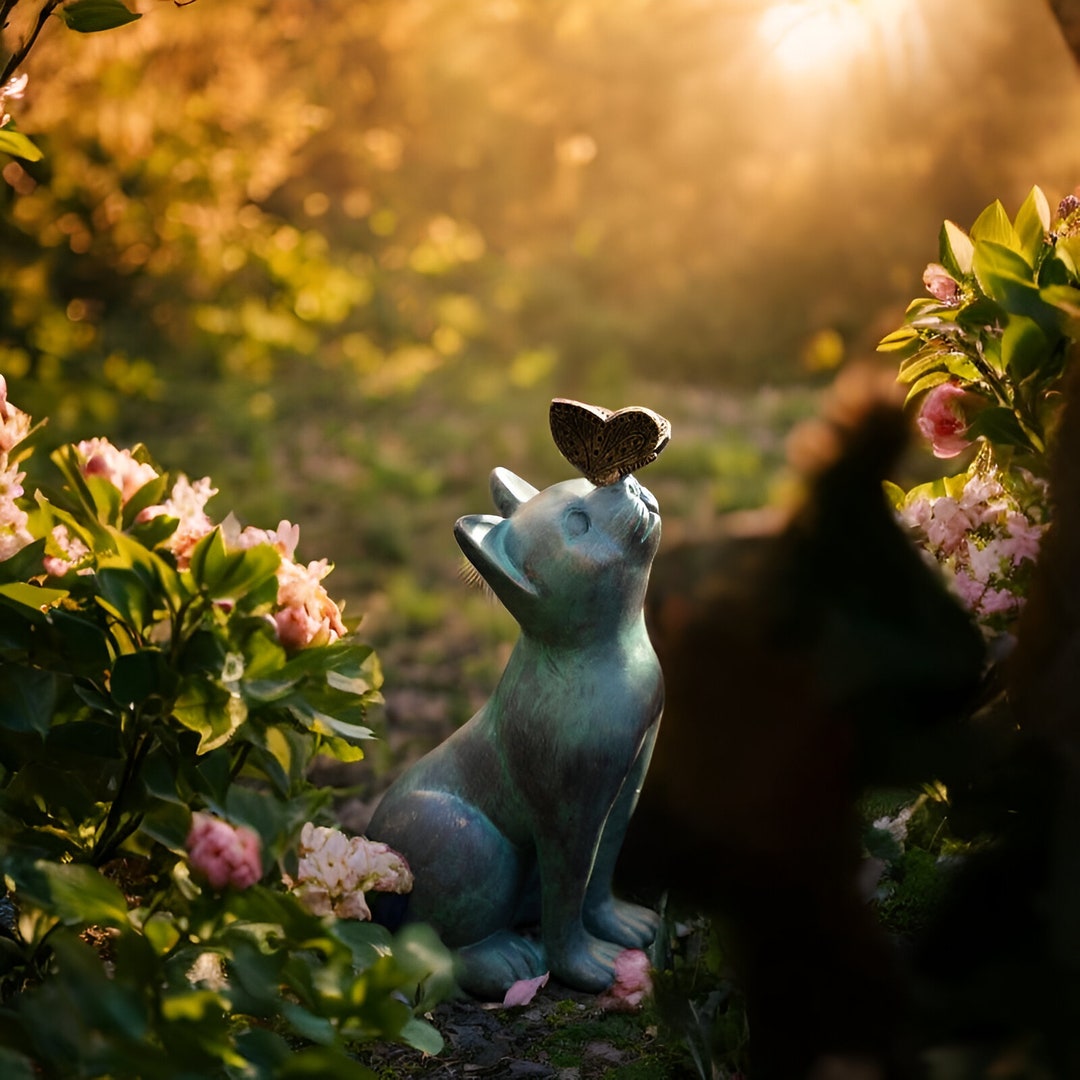 Beautiful Statue of Cat With Butterfly on Its Head / Unique Statue of ...