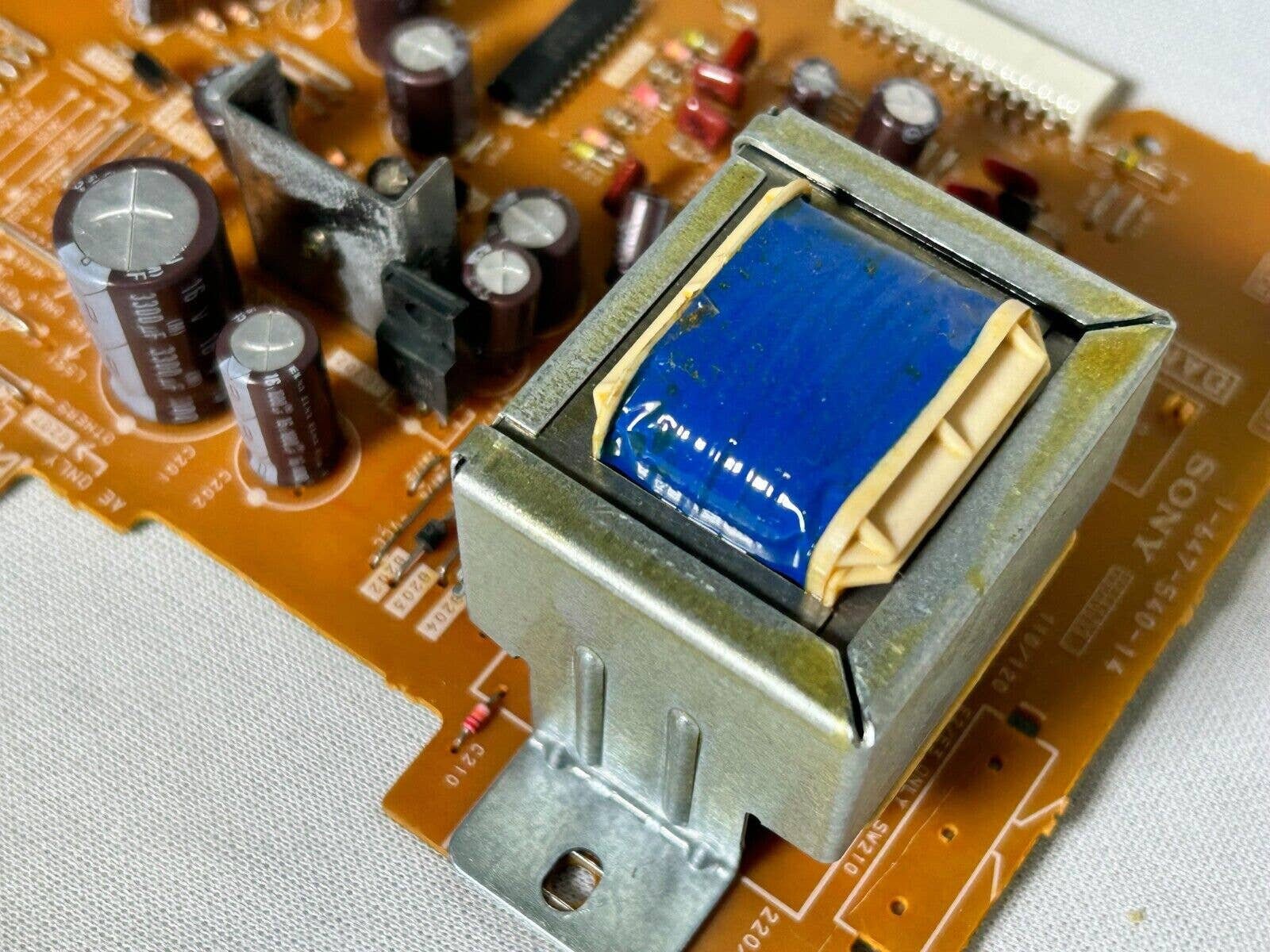 Main Board 1-647-540-14 From SONY CDP-C245 Working Condition - Etsy