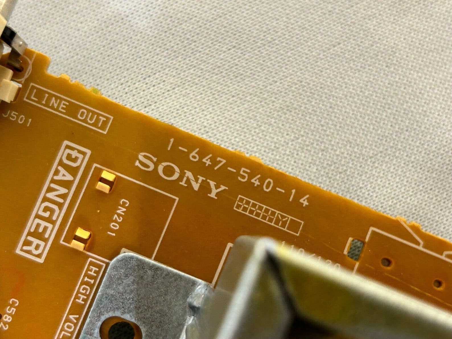 Main Board 1-647-540-14 From SONY CDP-C245 Working Condition - Etsy