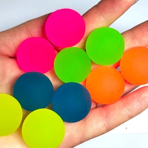 10 Rubber Bouncy Balls Neon Colors for Kids Parties,party Bag Fillers ...