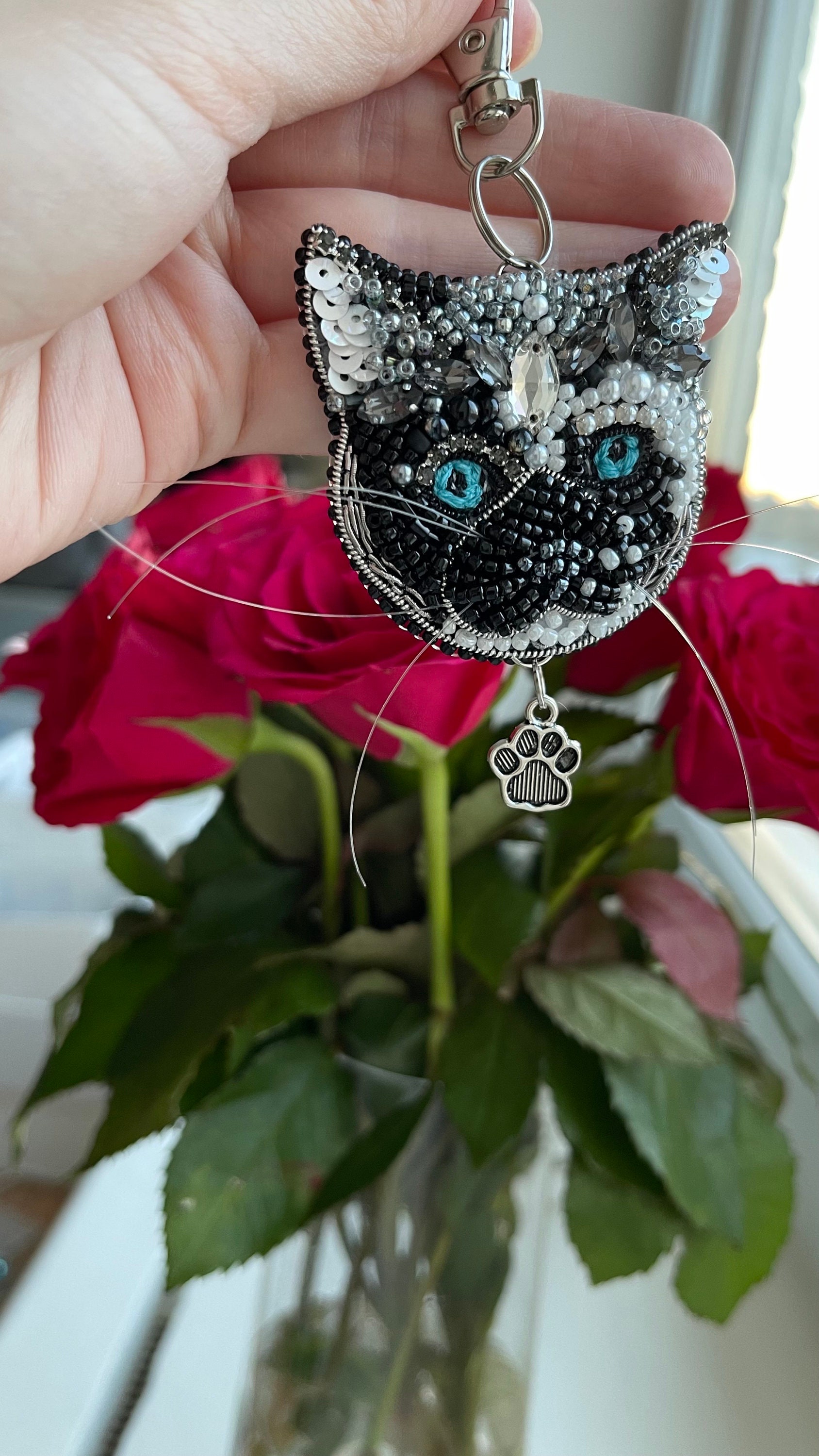 Custom Beaded Cat Portrait Keychain. Black and White British Cat With ...