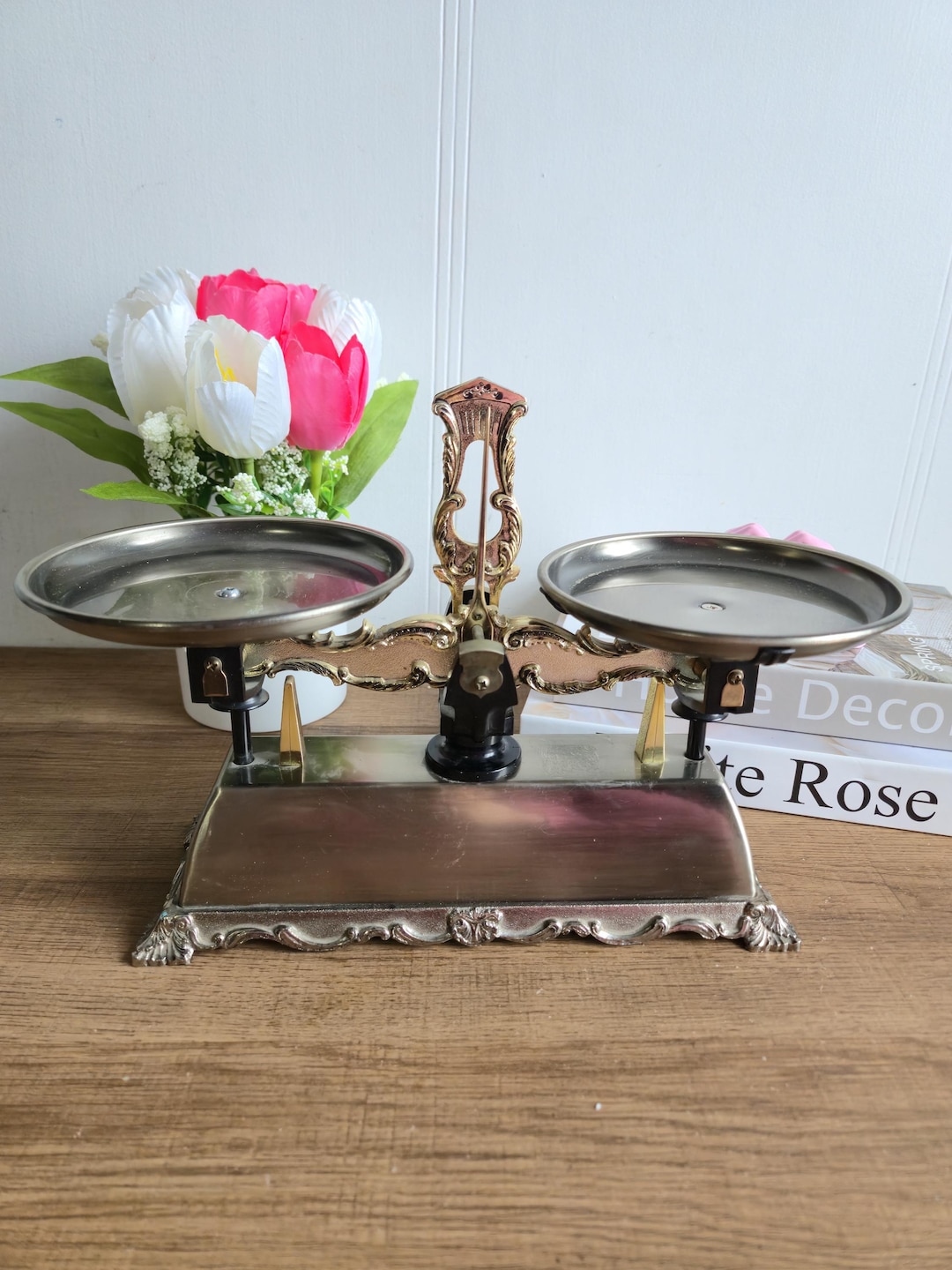 Vintage Cast Iron Scales, Habby Chic Kitchen Decor, Old Kitchen Scales ...