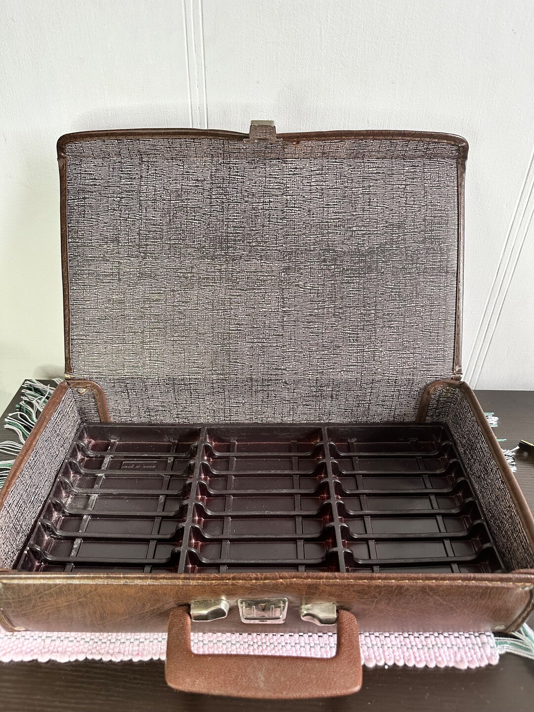 Vintage Audio Cassette Tape Case Retro 1980s 24 Slot Storage Carry Case ...