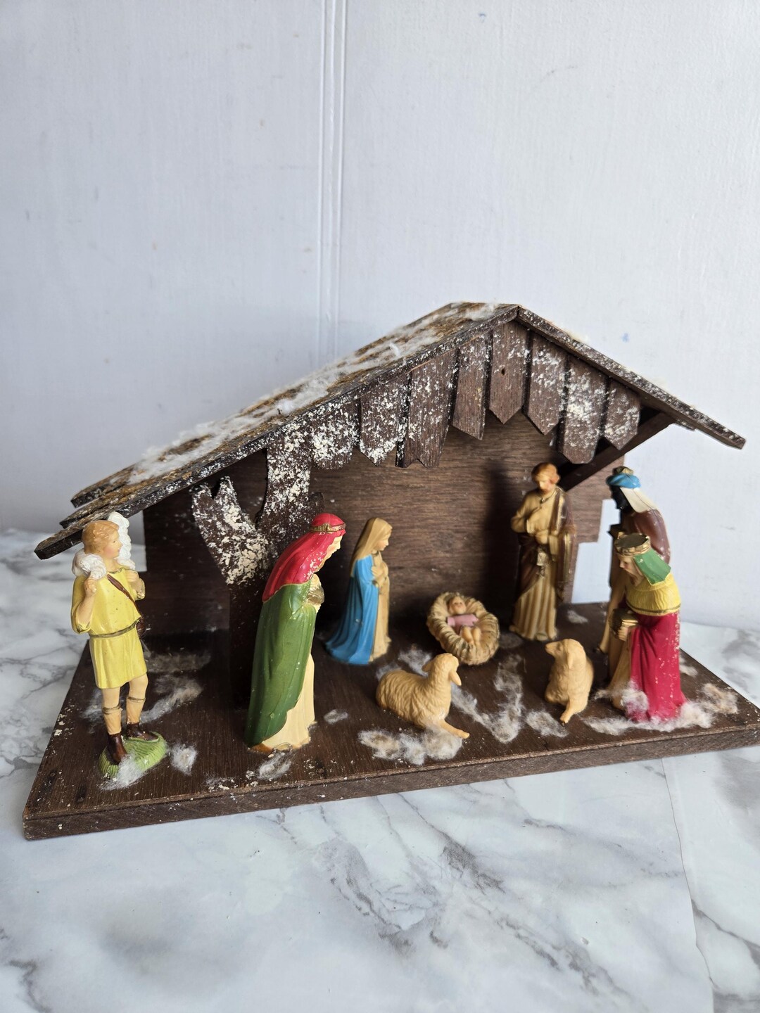 Vintage Crib Decor Wood & Foam 9 Plastic Figurines Figurines Birth of ...