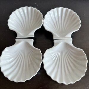Vintage Set of 4 Porcelain Shell Set, Clam Shell, Dessert Bowls, Snack Bowl. - Etsy