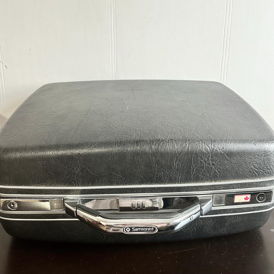Vintage 1970s or 1980s Samsonite Silhouette Suitcase,smokey Gray ...