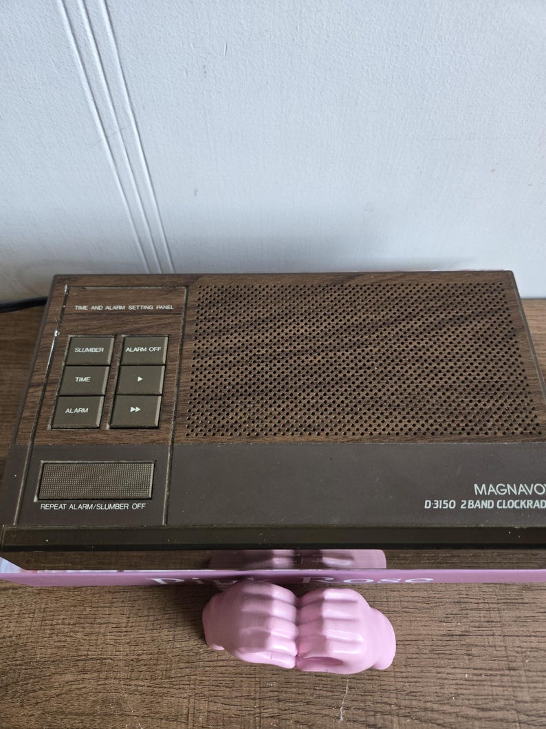 Vintage Magnavox D3150 AM FM Woodgrain Clock Radio . - Etsy