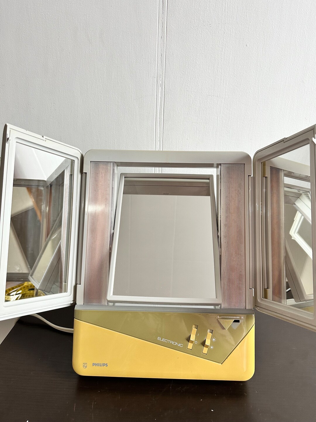 Vintage Philips Electronic Lighted Mirror With Built-in Outlet ...