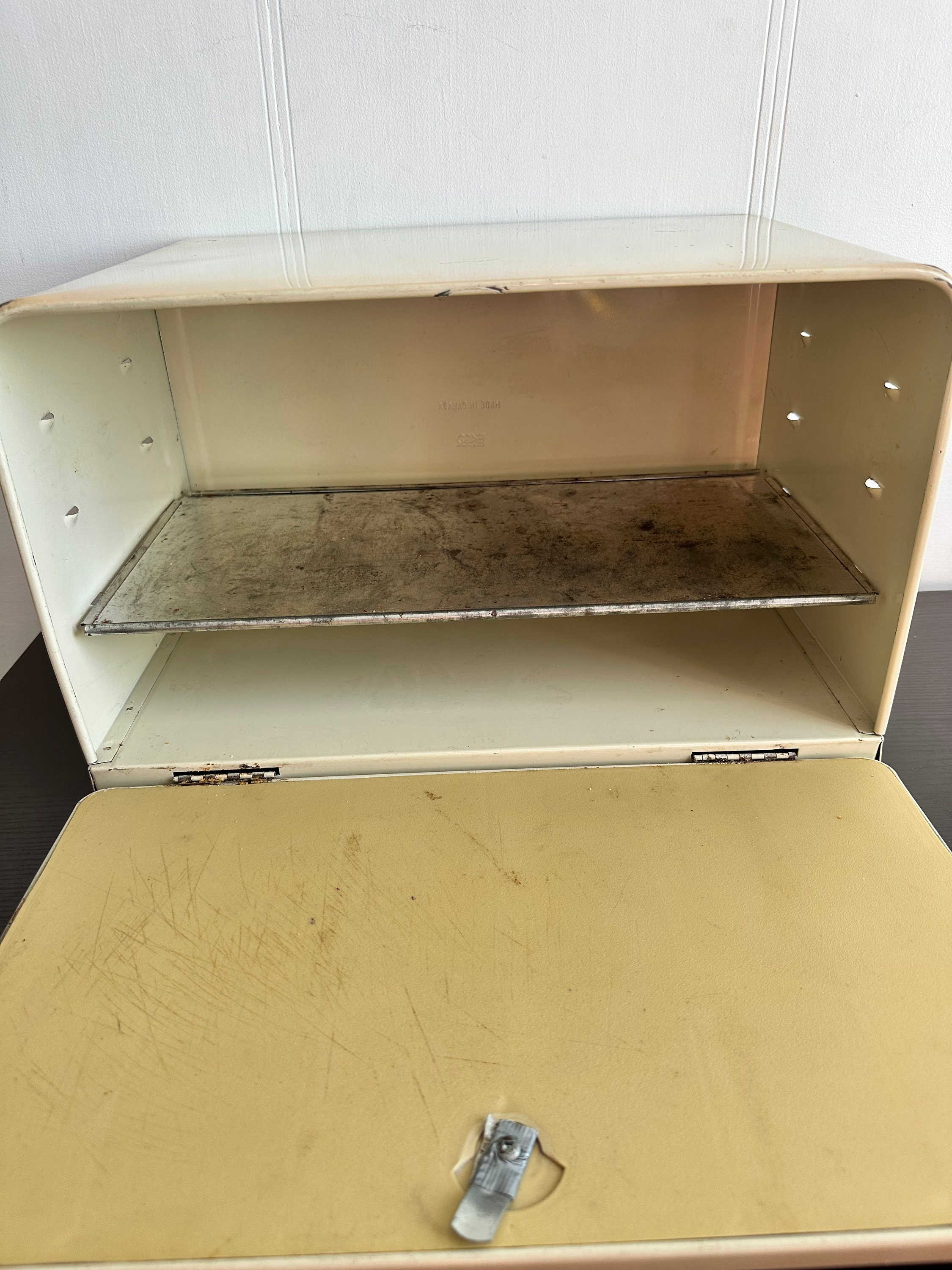 Vintage Metal Bread Box EKCO, Brown Plastic Knob, 1950s Kitchen Decor ...