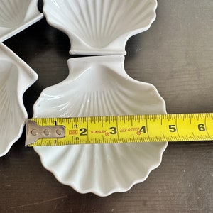 Vintage Set of 4 Porcelain Shell Set, Clam Shell, Dessert Bowls, Snack ...