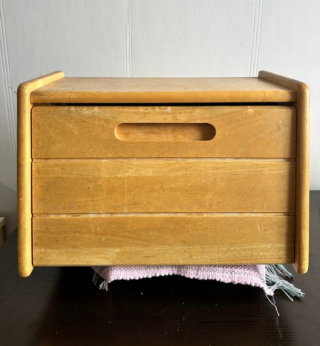 Vintage Hardwood Bread Box With Pull Down Lid 15 5/8" Wide 10" Hight, Mid Century Bread Box ...