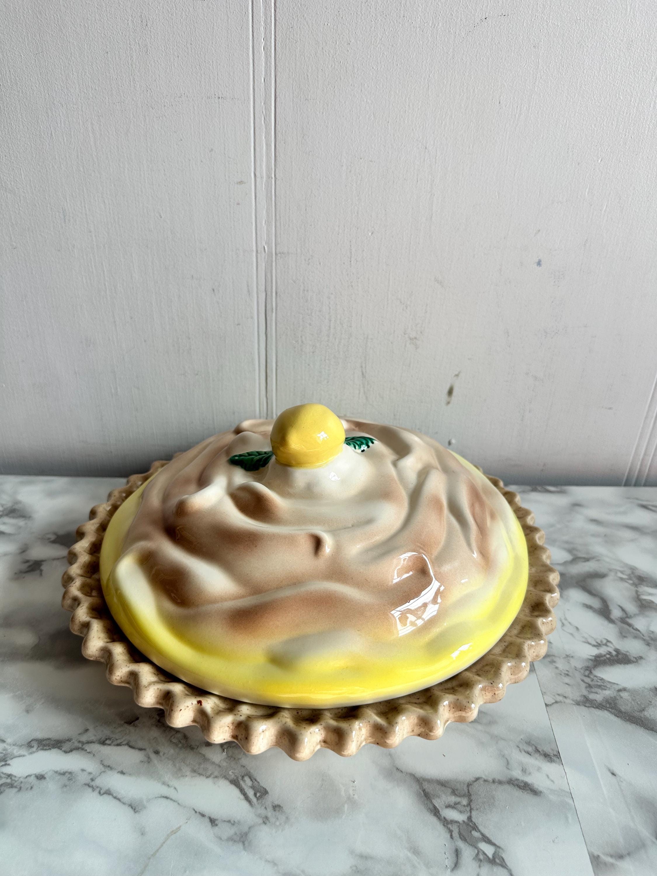 Vintage Lemon Meringue Pie Keeper Covered Pie Dish, Ceramic Dessert ...
