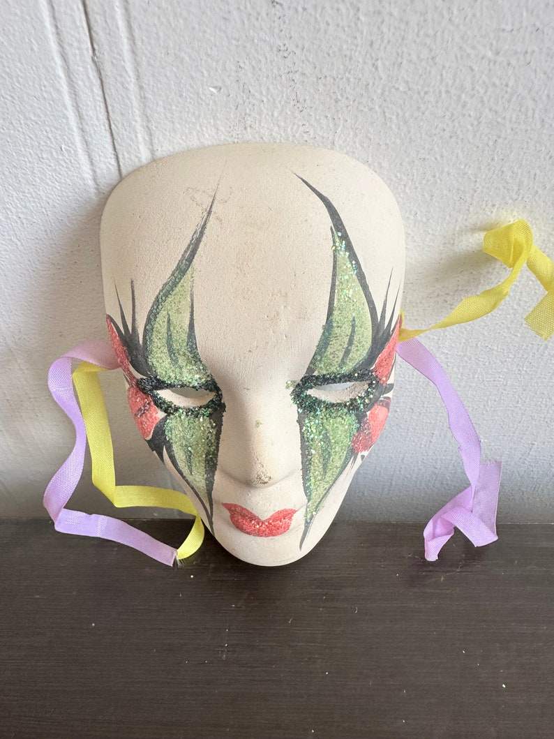 Vintage Mardi Gras Mask Ceramic 4" Wall Decor. - Etsy Canada