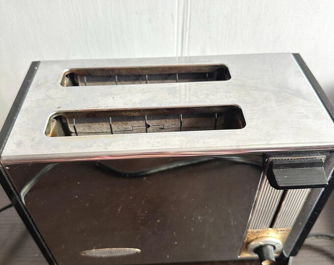 Vintage General Electric Vintage Chrome 2 Slice Toaster. - Etsy