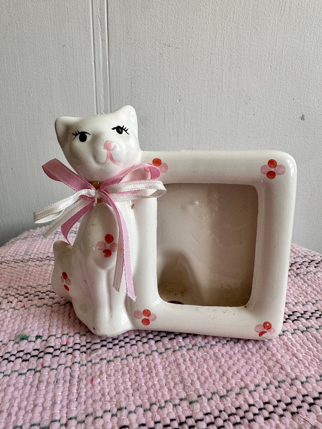 Vintage White Ceramic Kitty Cat Frame - Cat Figurine With Frame - Etsy