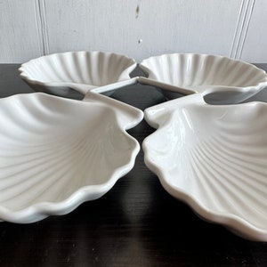 Vintage Set of 4 Porcelain Shell Set, Clam Shell, Dessert Bowls, Snack ...