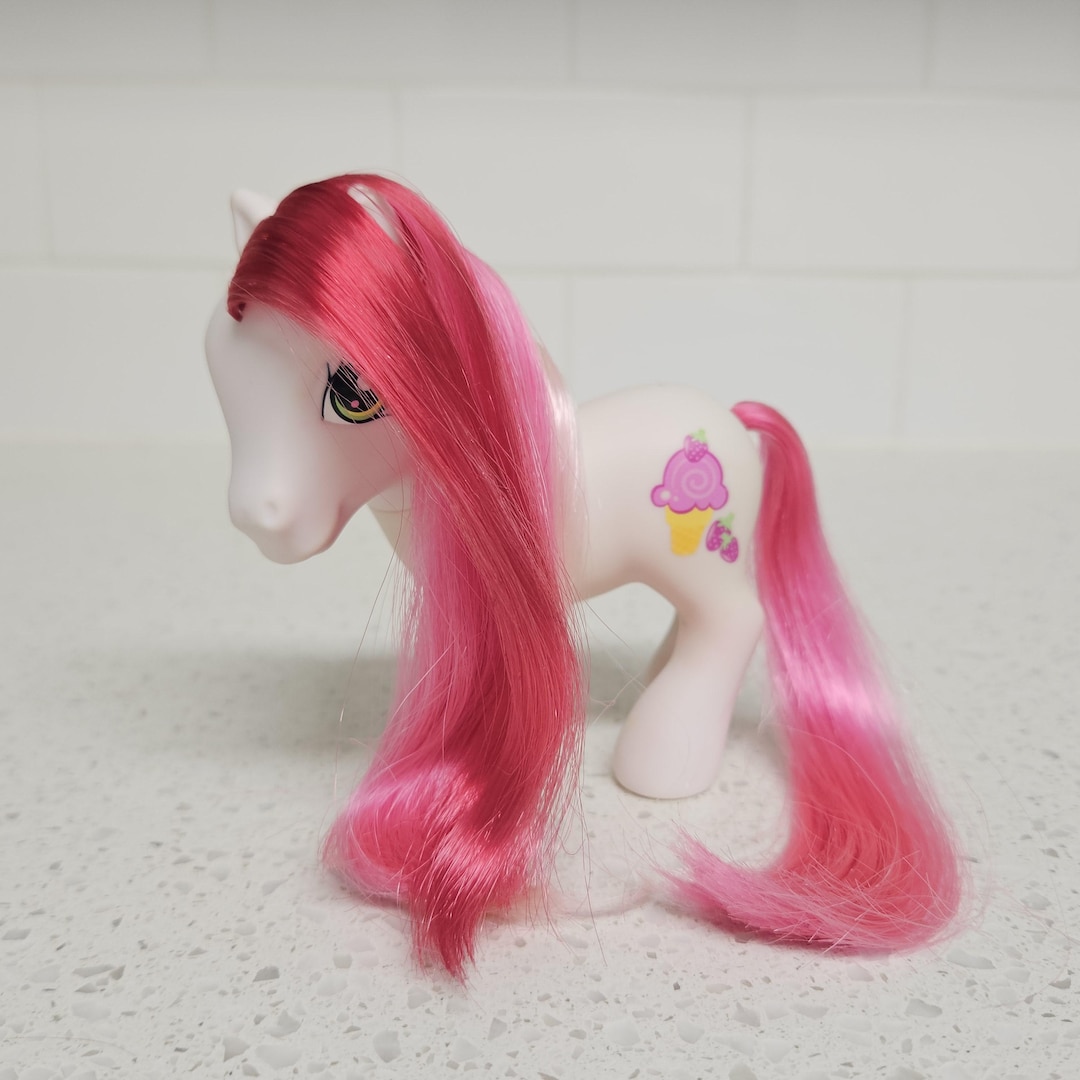 G3 My Little Pony | Strawberry Surprise - Etsy