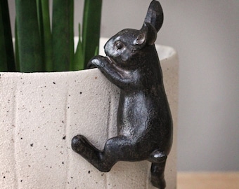Large Parlane Rabbit Pot Hanger - Etsy