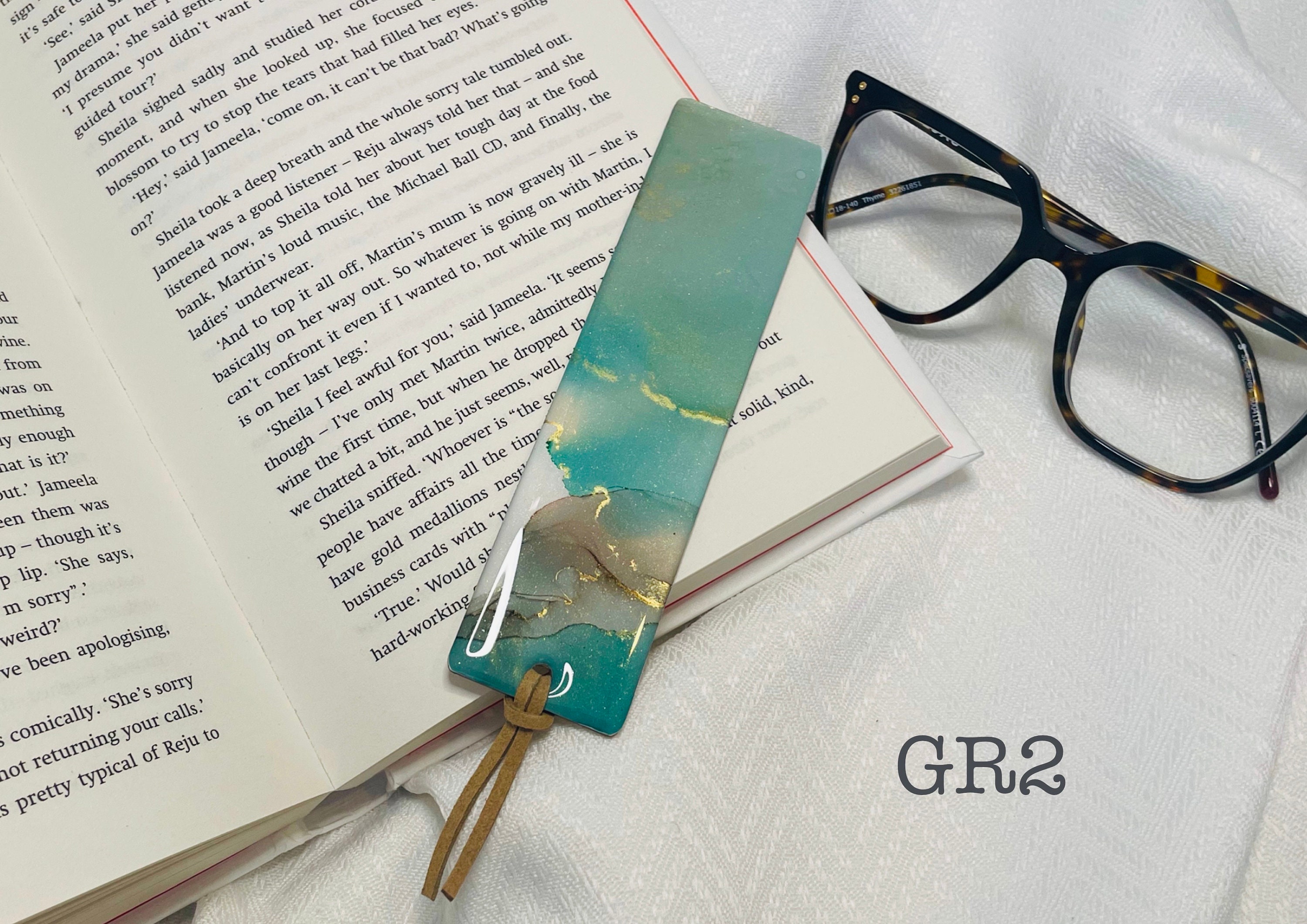 Green Resin Bookmarks - Etsy