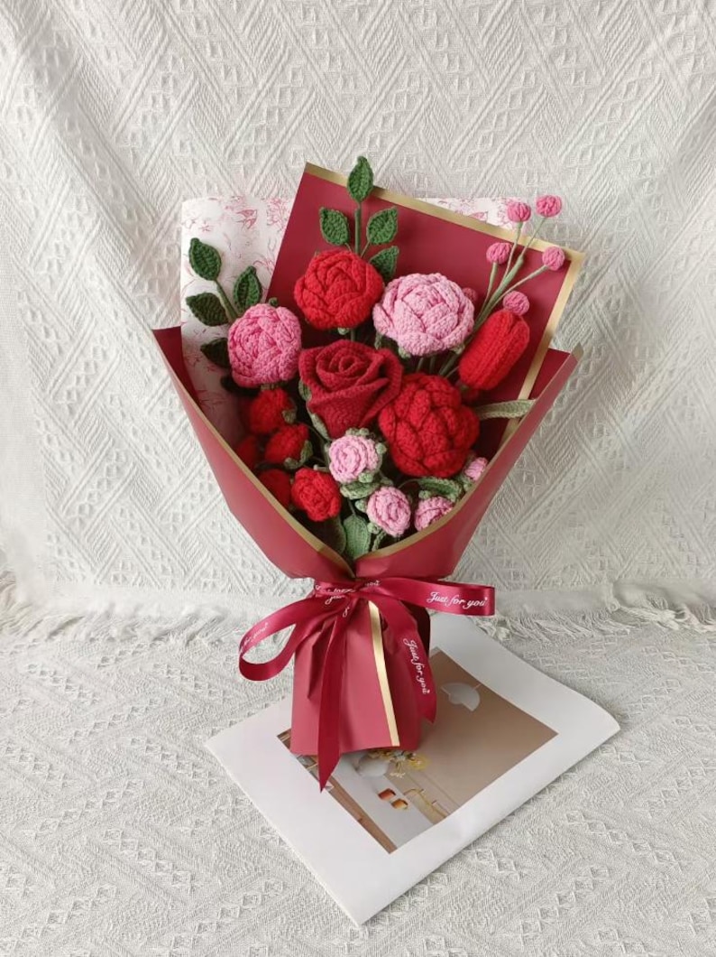 Handmade Crochet Rose Bouquet: Everlasting Valentine's Gift - Etsy