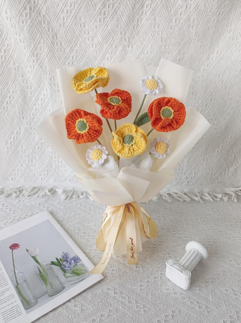 Crochet Poppy Flower Bouquet: Handmade August Birth Flower - Etsy