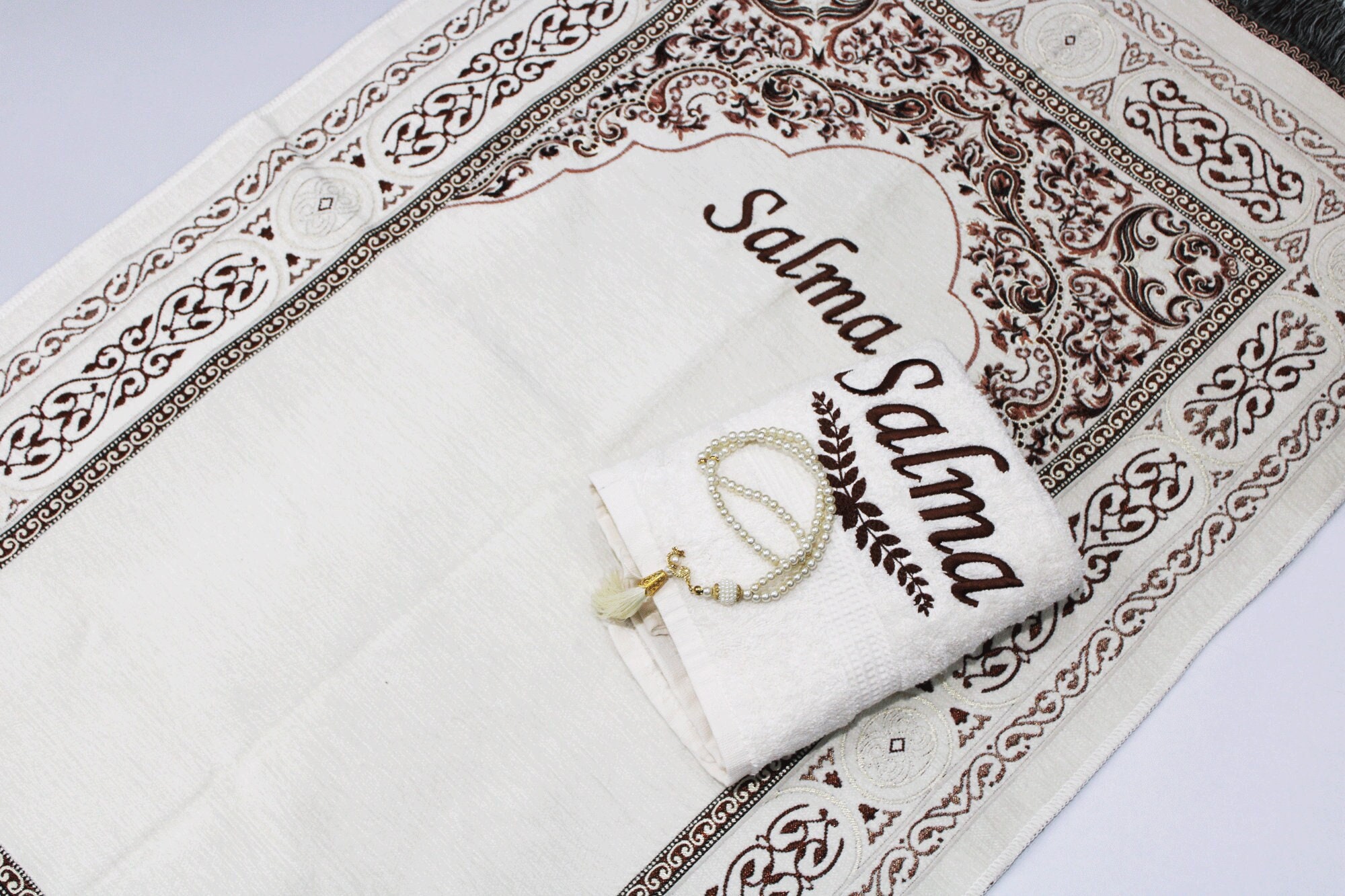 Personalised Prayer Mat & Wudhu Towel Islamic Gift Set Hamper ...