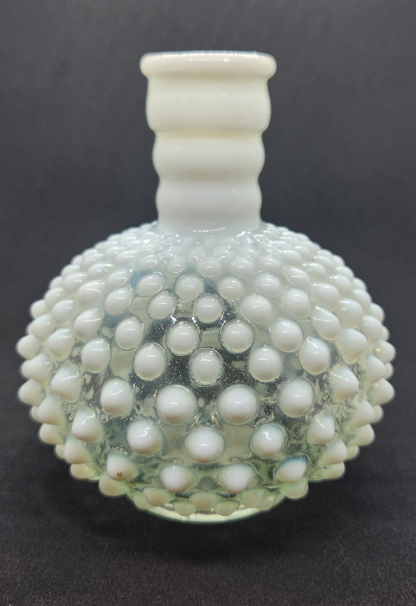 Vintage Fenton Hobnail Moon Glow Glass Vase - Etsy