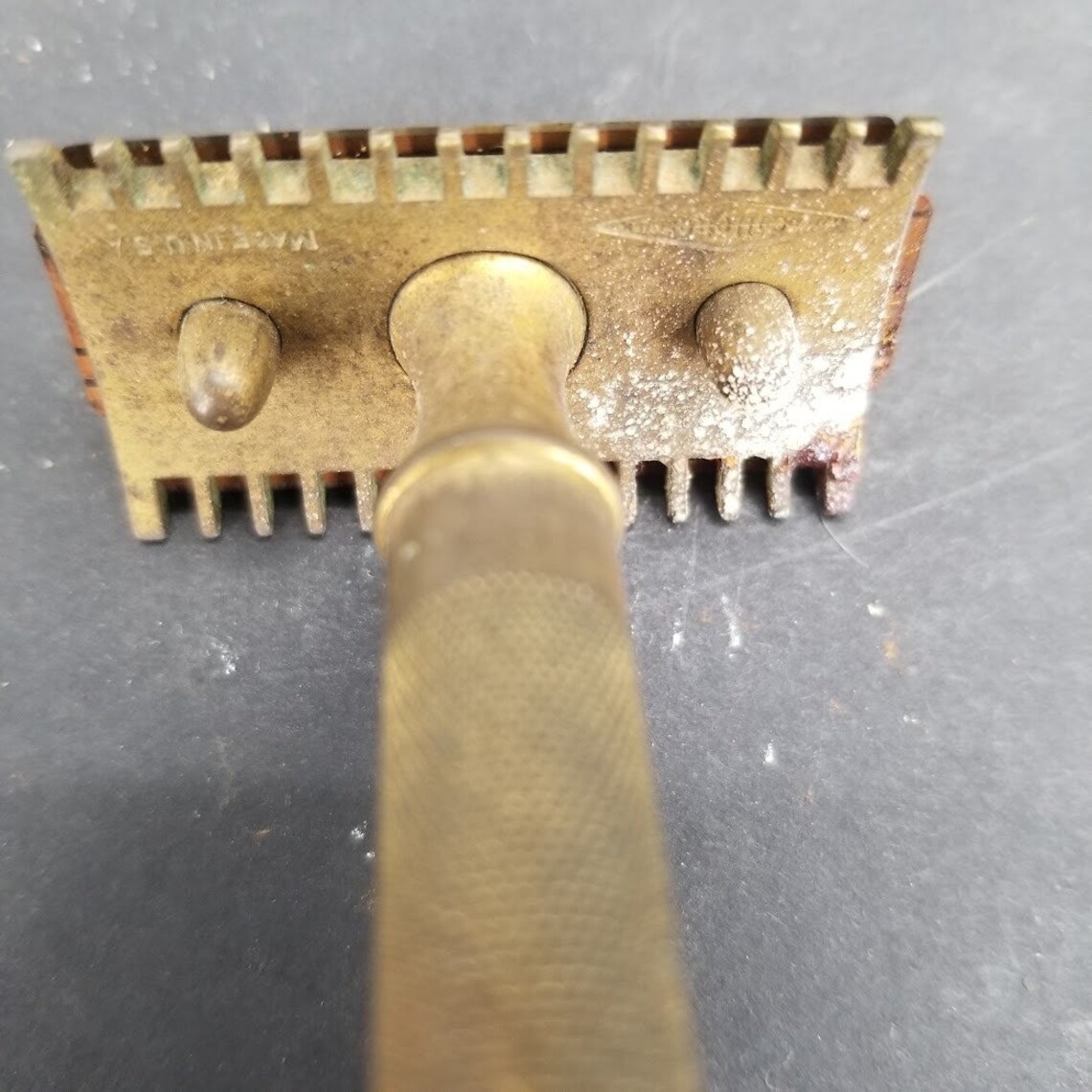 Gillette Vintage Double Blade Shaver Razor Brass TONSORIAL USA Dome Top ...